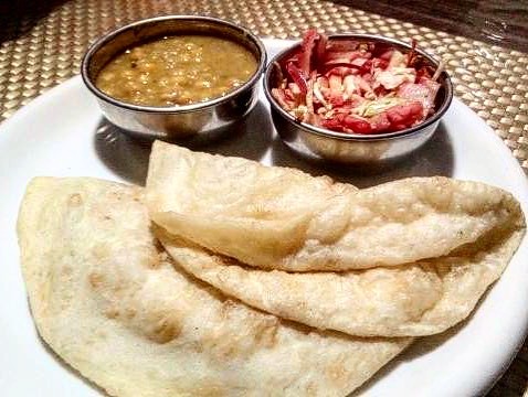 Popular Street Food in Lahore - Desi Lahori Food